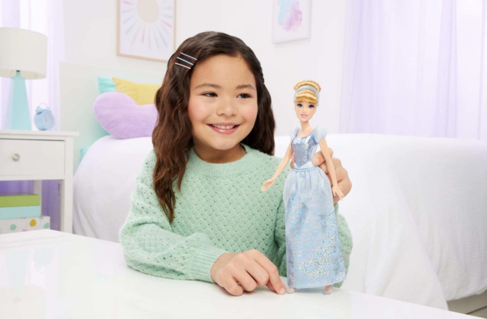 Mattel, Disney Princess Cenicienta Muñeca princesa con pelo rubio reco